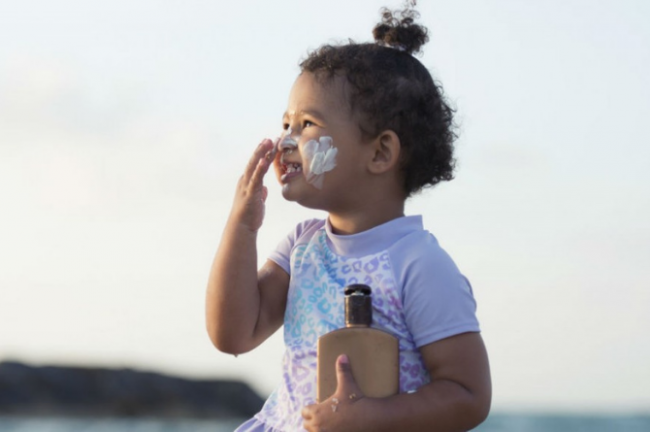 Sunblock Untuk Bayi Yang Terbaik & Selamat Untuk Penggunaan Harian