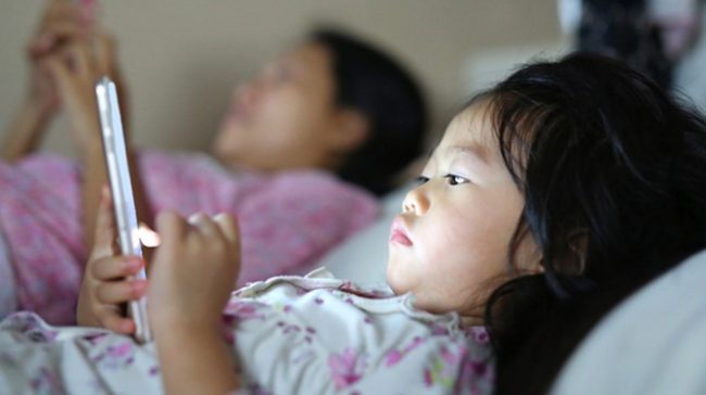Effects of Gadgets on Children's Eyes: Why Is It Damaging To Them?