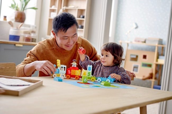 Mainan LEGO Anak: Bagaimana LEGO DUPLO Buat Anak Lebih Yakin