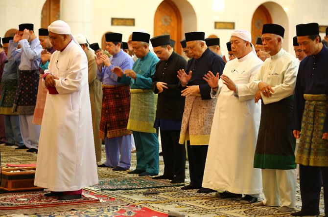 Amalan Sunat Hari Raya Aidilftri, Besar Ganjaran Kebaikan