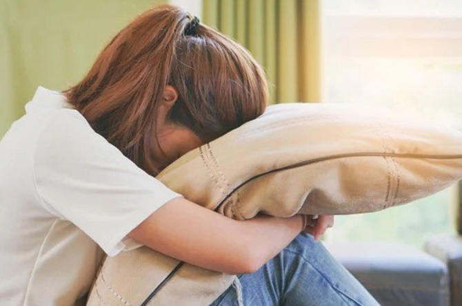 Ketulan Darah Haid Bergumpal Semasa Haid, Adakah Ia Normal?